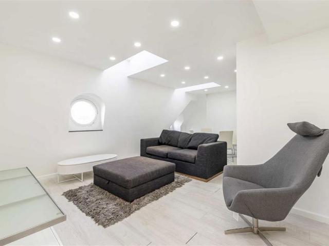Queen's Gate, London SW7 1 bed flat to rent £3,750 pcm £865 pw