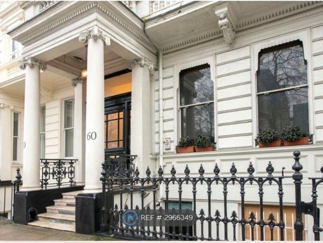 Queen's Gate, London SW7, 2 bed flat to rent, £8,500 pcm | PrimeLocation
