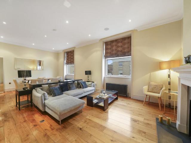 Queen's Gate Place, London SW7, 1 bed flat to rent, £4,700 pcm | PrimeLocation
