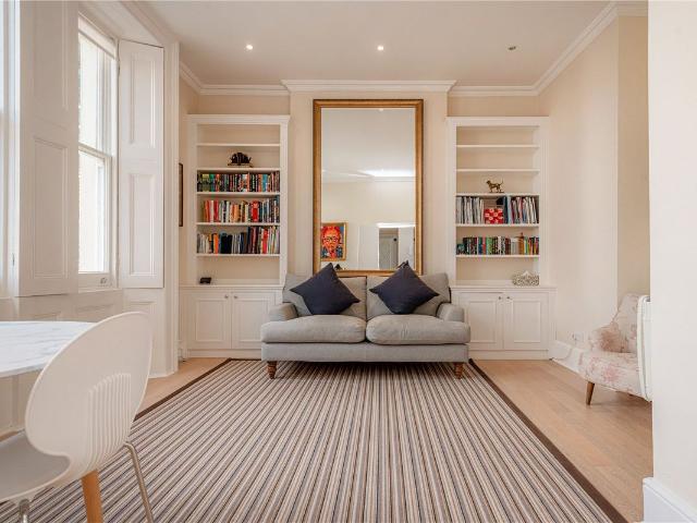 Queen's Gate, Queens Gate SW7, 1 bed flat to rent, £3,400 pcm | PrimeLocation