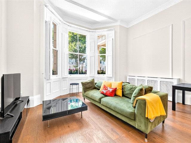 Queens Gate, South Kensington, London, Uk SW7, 2 bed flat to rent, £4,983 pcm | PrimeLocation