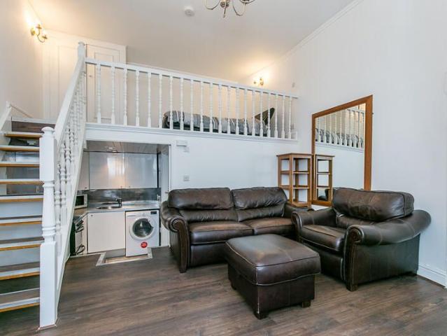 Queen's Gate SW7, Studio to rent, £1,895 pcm | PrimeLocation
