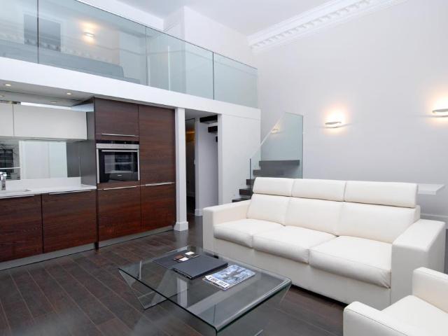 Queens Gardens, Bayswater, W2 2 bed apartment to rent £3,800 pcm £877 pw