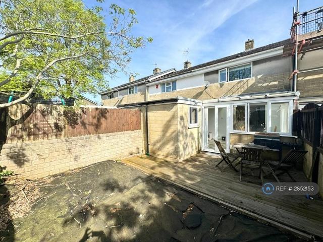 Queens Drive, Bath, BA2 2 bed terraced house to rent £1,675 pcm £387 pw