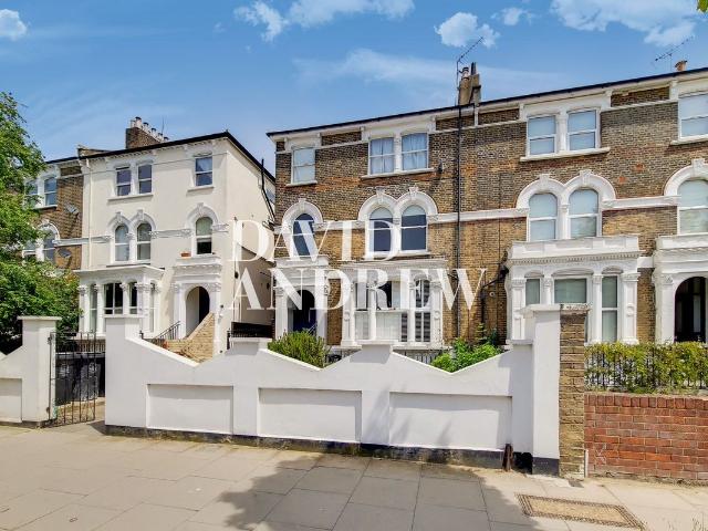 Queens Drive, London N4, 2 bed flat to rent, £2,750 pcm | PrimeLocation
