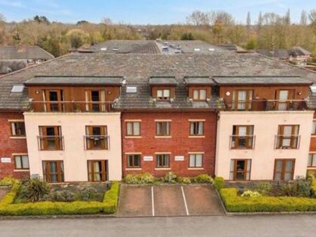 Queens Drive, Mill House Queens Drive, 2 Bedroom Flat
