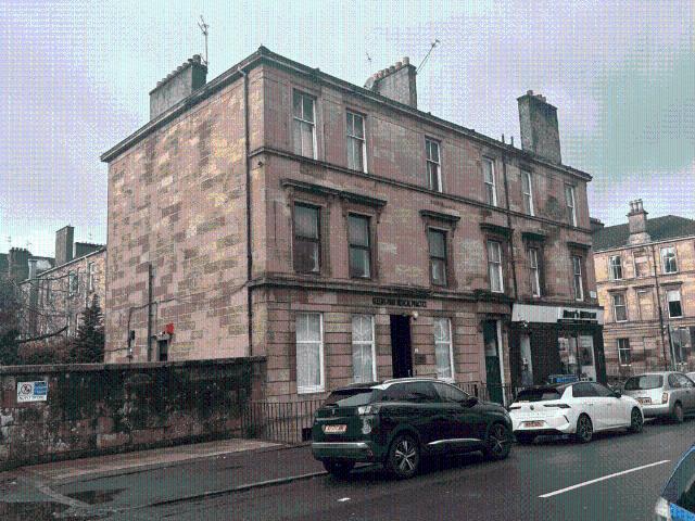 Queens Drive, Struthbungo, Glasgow. G42, 3 bed flat to rent, £1,695 pcm | PrimeLocation