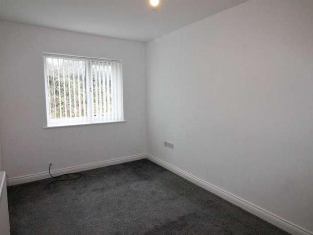 Queens Square, Deckham, Gateshead, NE10