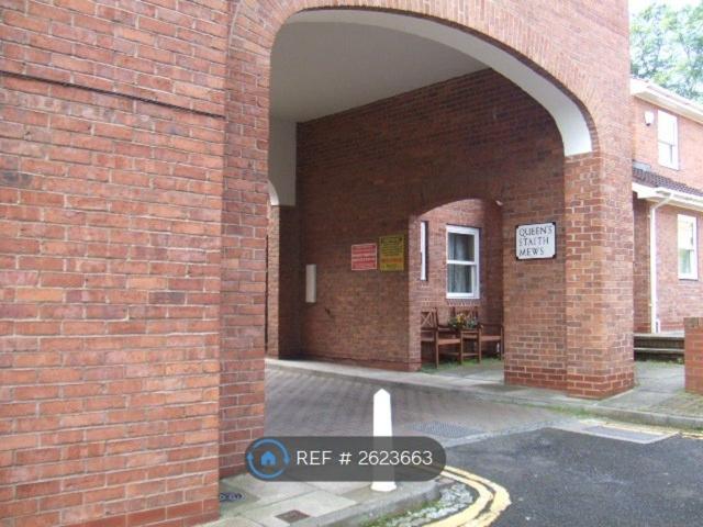 Queens Staith Mews, York YO1, 1 bed flat to rent, £1,350 pcm | PrimeLocation