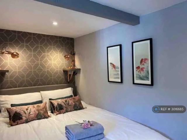 Queens Park, Bournemouth, BH8 1 bed flat to rent £1,375 pcm £317 pw