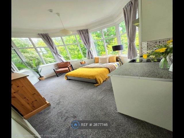 Queens Park Gardens, Bournemouth BH8, Studio to rent, £675 pcm | PrimeLocation