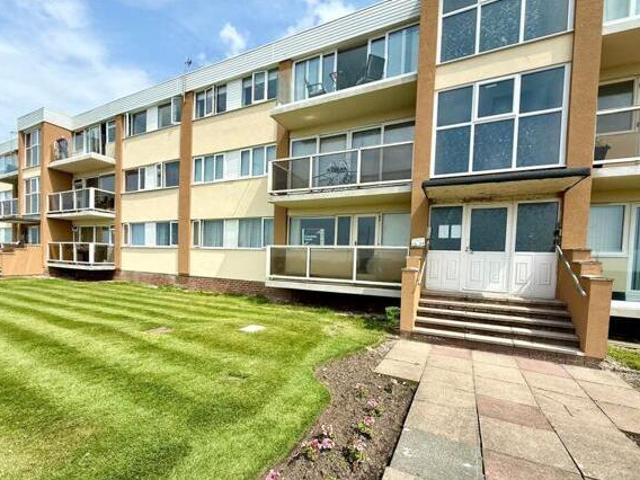 Queens Promenade, Thornton cleveleys, 2 Bedroom Flat