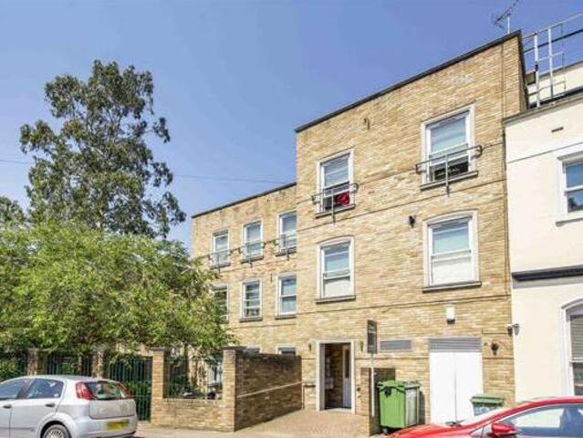 Queens Road, Twickenham, 1 Bedroom Flat