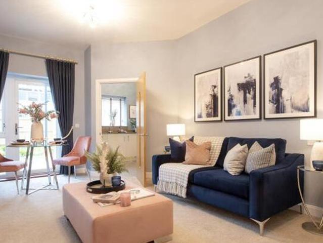 Queens Road, Weybridge, 1 Bedroom Retirement
