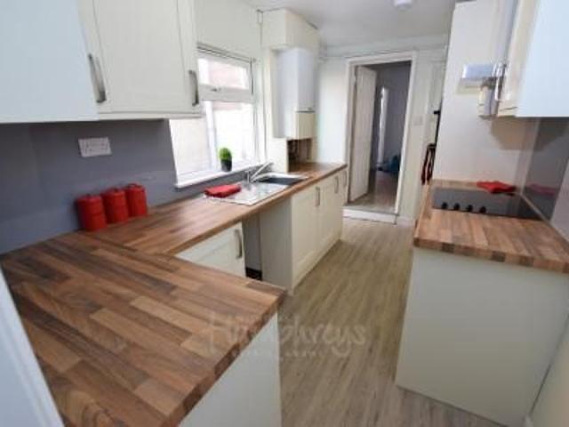 Queens Road, Abington, Northampton, NN1