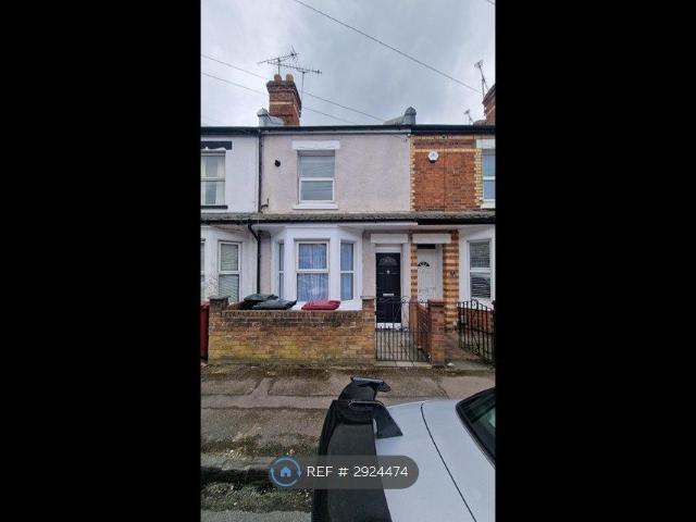Queens Road, Caversham, Reading RG4, 3 bed terraced house to rent, £1,500 pcm | PrimeLocation