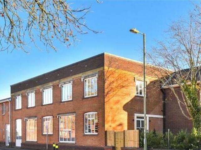 Queens Road, Farnborough, 1 Bedroom Apartment