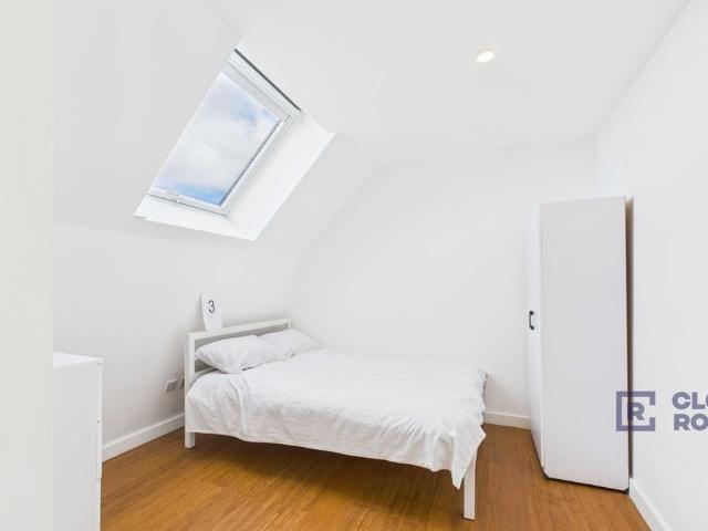 Queens Road, Leytonstone E11, Room to rent, £850 pcm | PrimeLocation