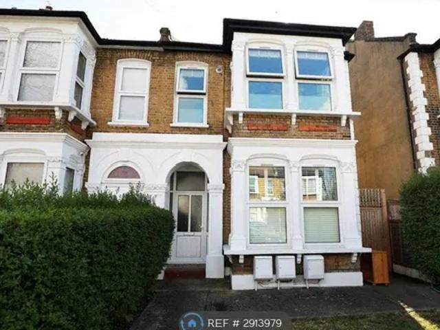Queen's Road, London, E11 1BA, United Kingdom | 1 bed duplex for rent #168159147 | Rentberry