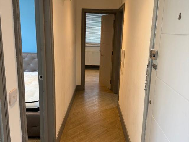 Queens Road, London IG9, 2 bed flat to rent, £2,000 pcm | PrimeLocation