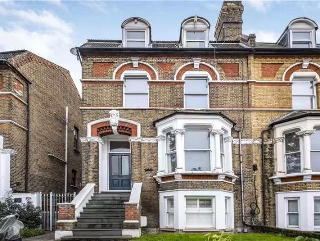 Queens Road, London, SE14 5JN