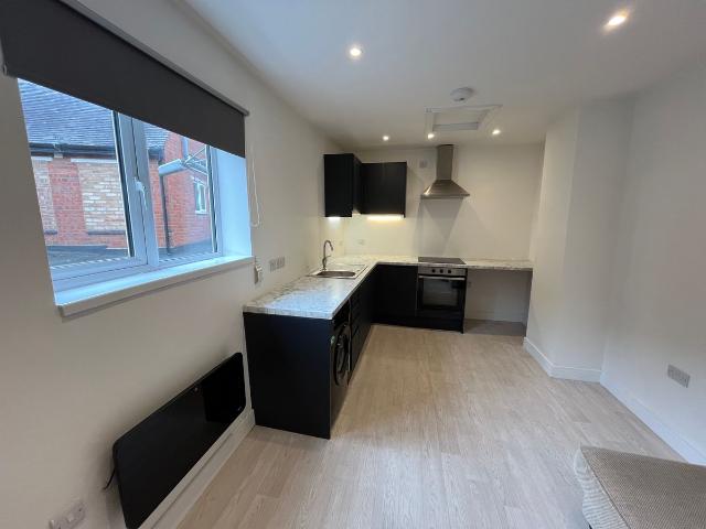 Queens Road, Nuneaton CV11, 1 bed flat to rent, £775 pcm | PrimeLocation