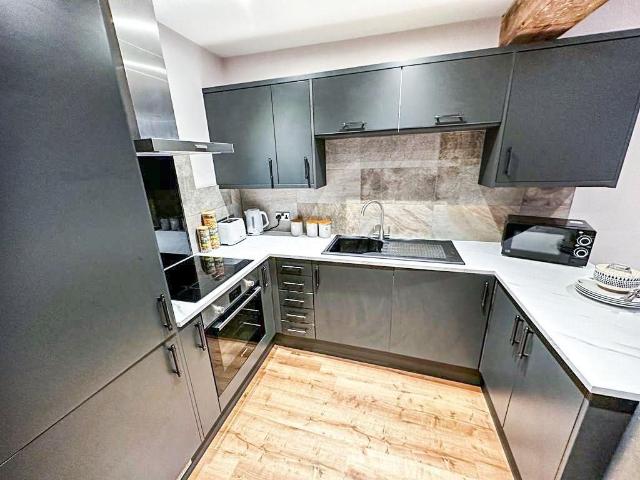 Queens Road, Nuneaton CV11, 1 bed flat to rent, £795 pcm | PrimeLocation