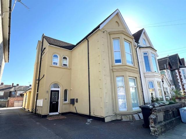Queens Road, Portsmouth PO2, 2 bed flat to rent, £1,175 pcm | PrimeLocation