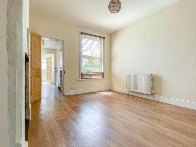 Queens Road, Salisbury, SP1