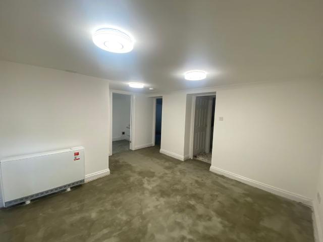 Queens Road, Shirley, Southampton, Hampshire SO15, 2 bed flat to rent, £900 pcm | PrimeLocation