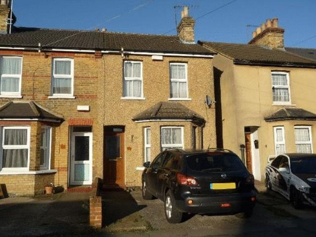 Queens Road, Slough SL1, 3 bed terraced house to rent, £1,700 pcm | PrimeLocation
