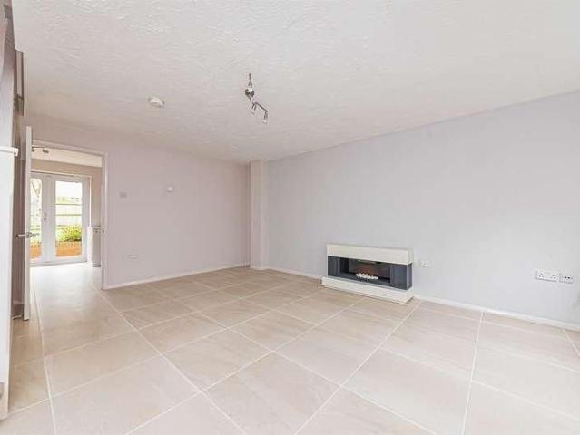 Queens Ride, Crowthorne, RG45