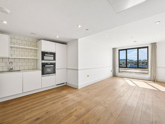 Queen's Wharf, 2 Crisp Road, W6 2 bed apartment to rent £3,792 pcm £875 pw