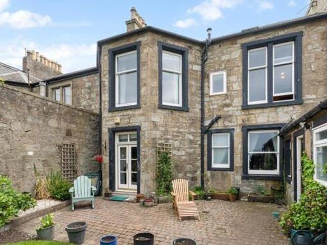 Queens Terrace, 6 Bedroom Town