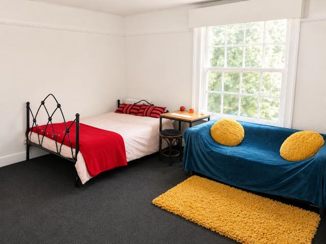 Queens Terrace, Southampton SO14, Room to rent, £625 pcm | PrimeLocation