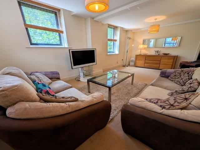 Queens Terrace, Southampton, SO14