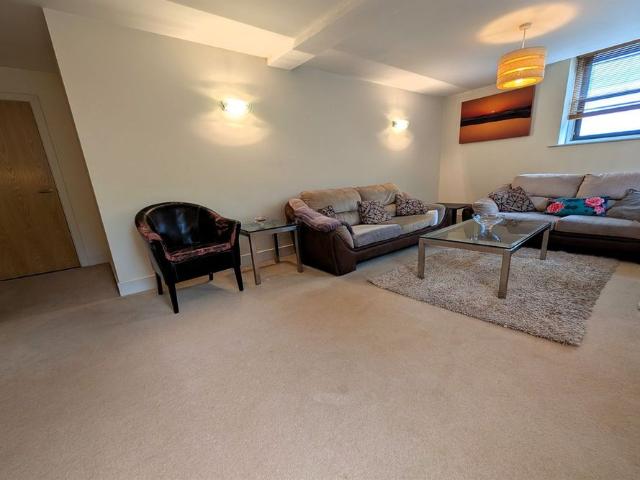 Queens Terrace, Southampton, SO14