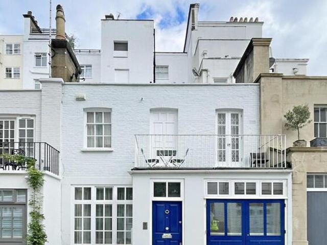 Queensberry Mews West, Kensington, 2 Bedroom Mews