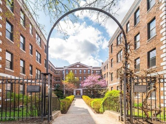 Queensberry St Apt,boston, Condo For Sale