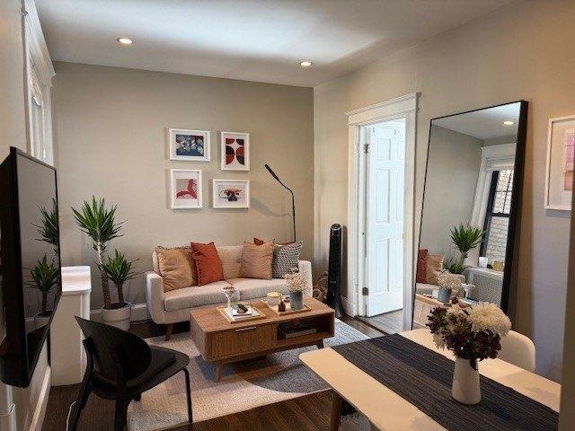 Queensberry St Apt,boston, Condo For Sale