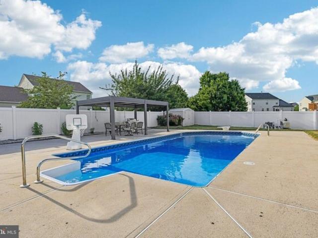 Queensboro Ter, Hightstown, Home For Sale