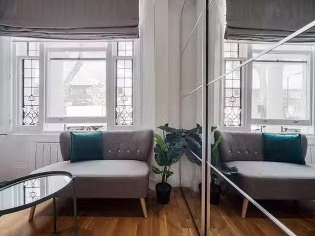 Queensborough Terrace