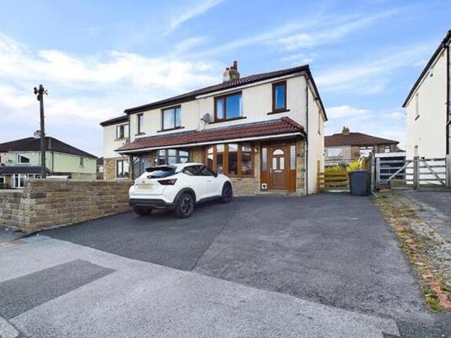 Queensbury, Greenland Villas, Bradford, 3 Bedroom Semi detached
