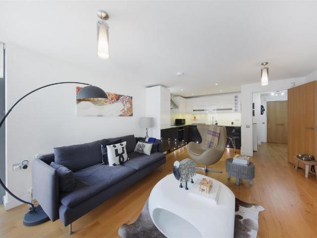 Queensdale Crescent, London W11, 1 bed flat to rent, £2,390 pcm | PrimeLocation