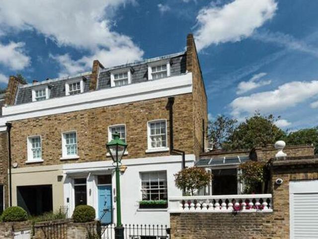 Queensdale Place, London, 3 Bedroom End