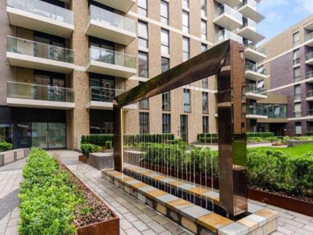 Queenshurst Square, Kingston Upon Thames, 2 Bedroom Apartment