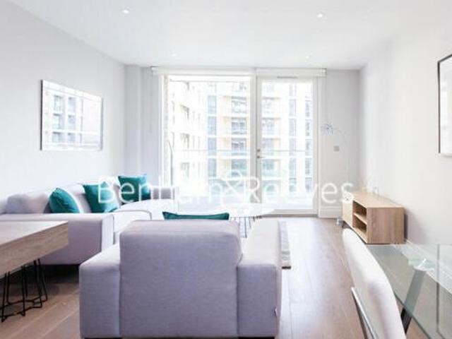 Queenshurst Square, Kingston Upon Thames, 2 Bedroom Apartment