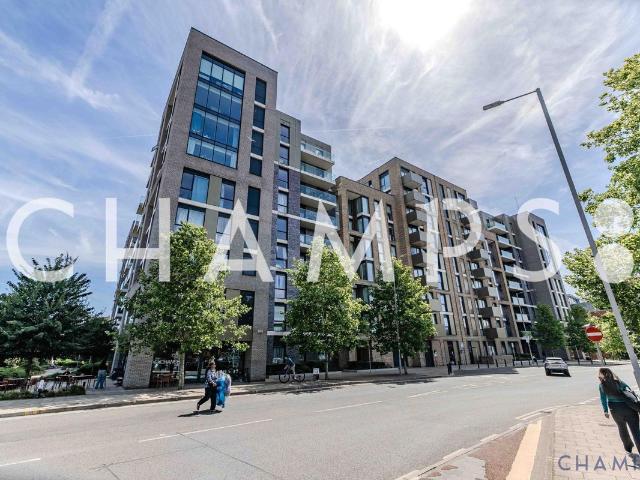 Queenshurst Square KT2, 2 bed flat to rent, £2,687 pcm | PrimeLocation