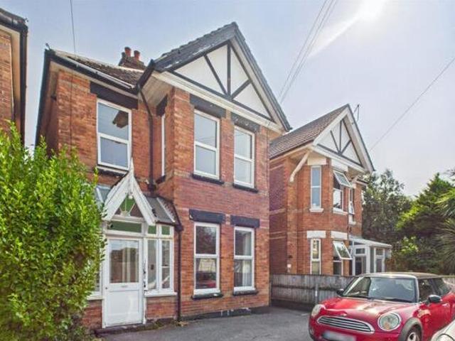 Queensland Road, Bournemouth, 1 Bedroom Apartment