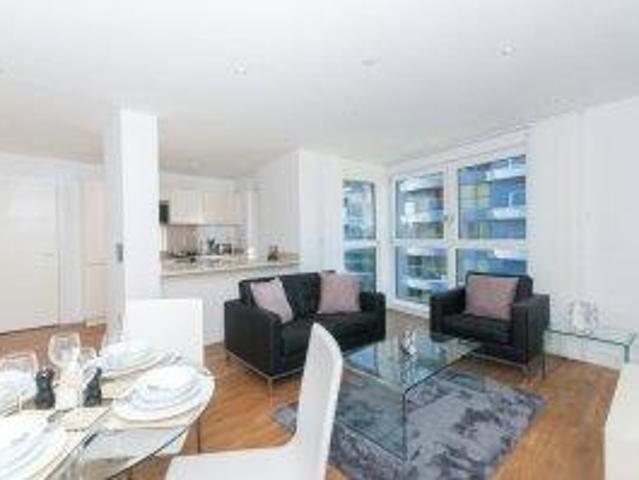 Queensland Road, Islington, London, N7 1 bed flat to rent £2,167 pcm £500 pw